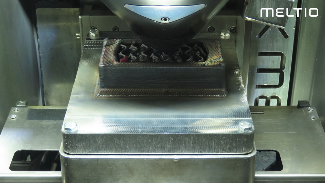 Mold with Conformal Cooling Channels | Meltio